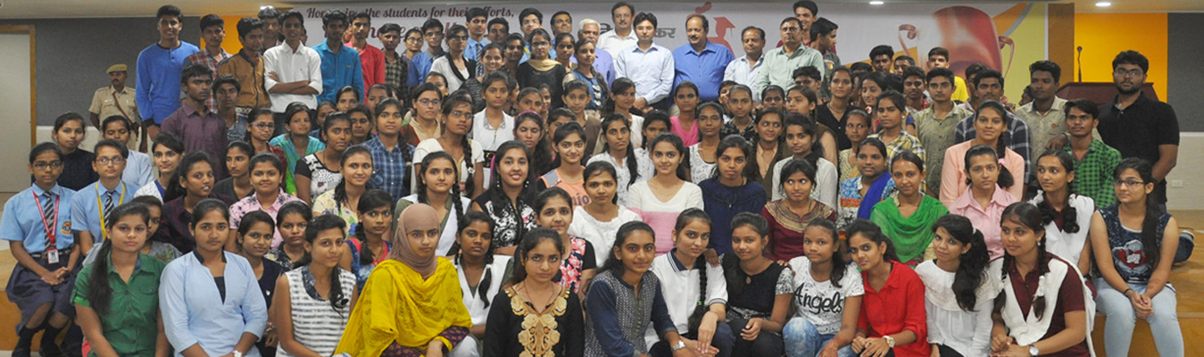 Sr. Secondary – Neerja Modi School